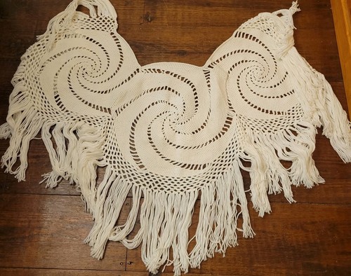 Vintage Handmade Crocheted Shawl/Wrap One Size Fits Most Cottagecore ...