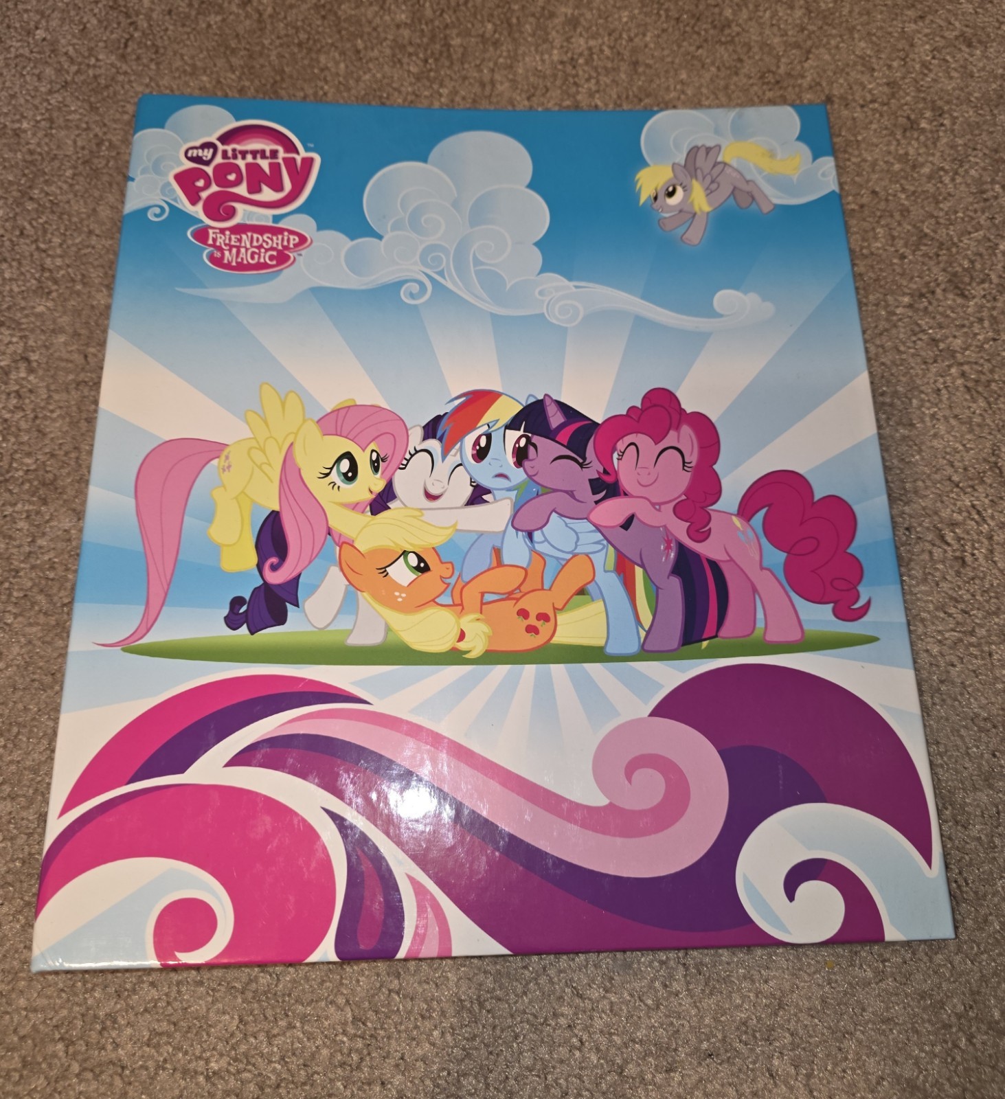 My Little Pony Series 1 Trading Card Binder Friendship is Magic w ...