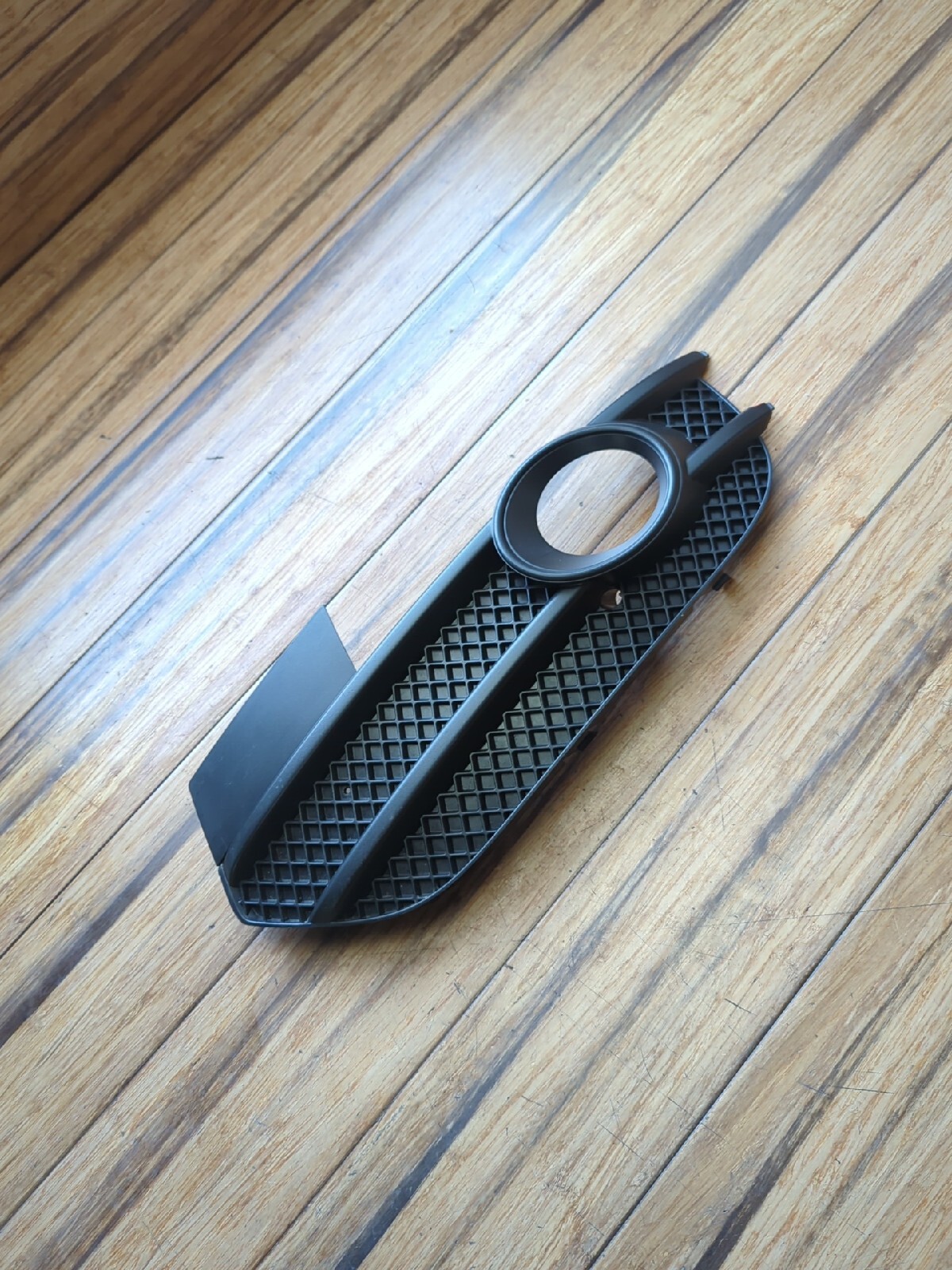 2011-2014 Audi Q3 LEFT BUMPER FOG LIGHT GRILL 8U0807681A OEM *NOTE* | eBay