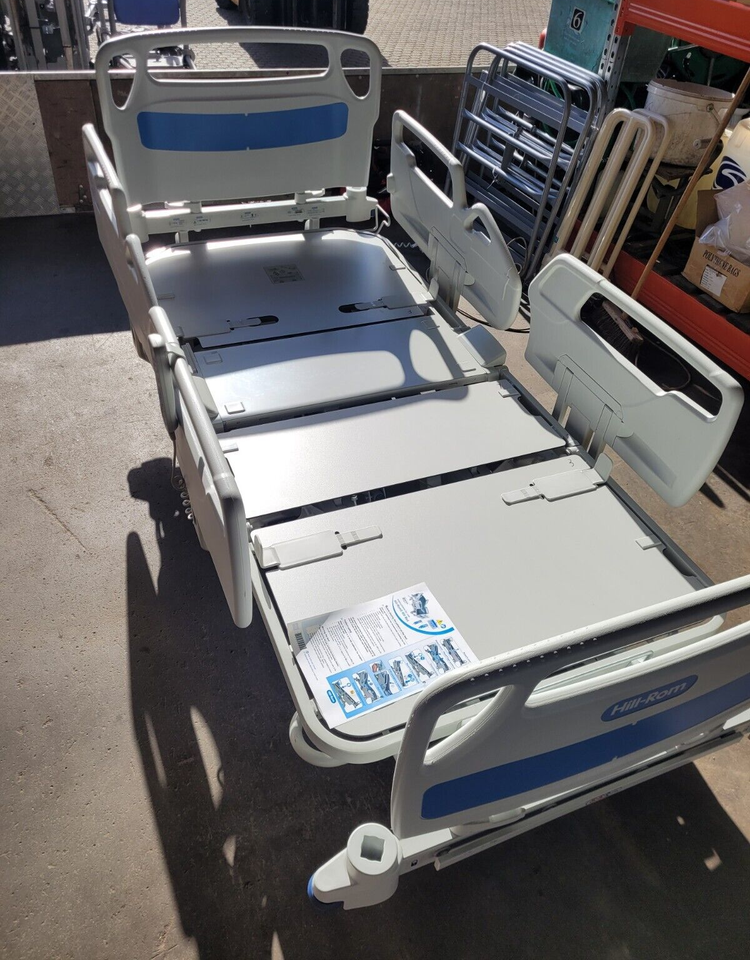 HillRom HR900 Hospital Bed-Split Side Rails & Hill Rom Mattress-VAT ...