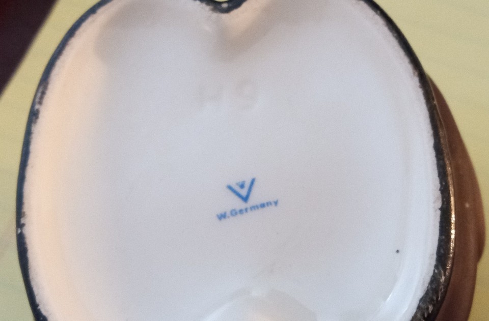 Goebel Closed Toe H9 Friar Tuck Honey Pot 4" Tall 1957-1963 | eBay