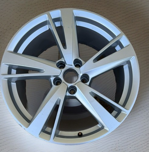 Front 19" x 8" Alloy Genuine Factory OEM Wheel Rim 2017-2020 Audi RS3 ...