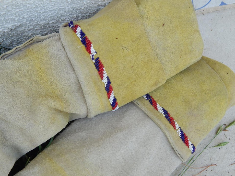 VINTAGE CIBECUE APACHE CACTUS KICKER INDIAN BEADED HITOP MOCCASINS | eBay