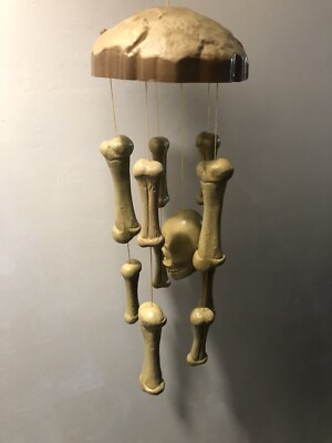 Gemmy Halloween Animated Rattling Skull Skeleton Bones Wind Chime See ...