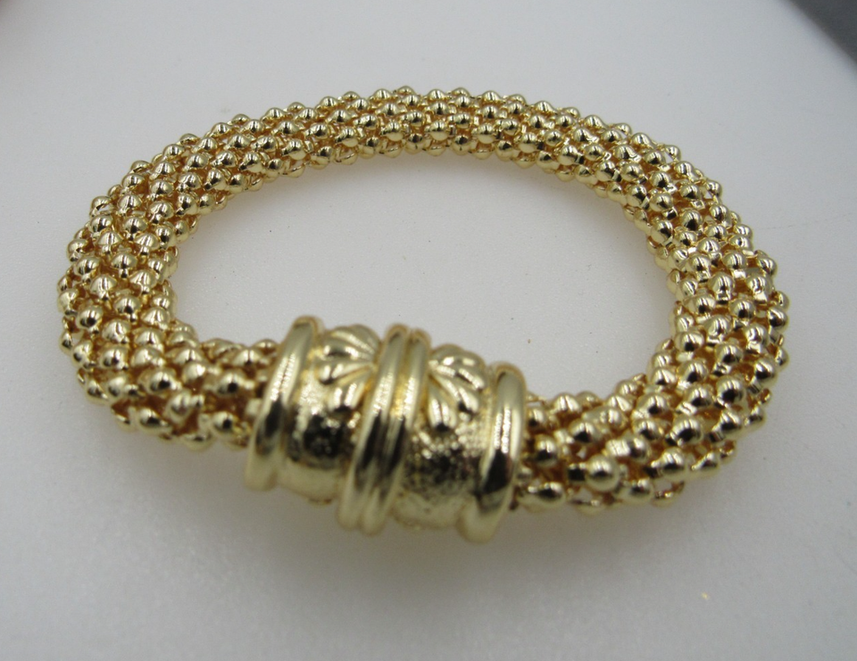 Gold Tone Mesh Chain 7 1/2 Bracelet Magnetic Clasp High End Look B4 | eBay