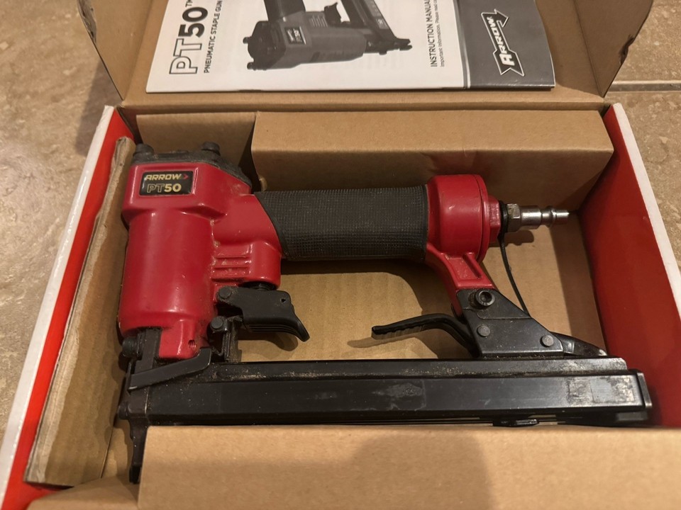 Arrow PT50 Pneumatic Stapler QCP001518 1/4 to 9/16 | eBay