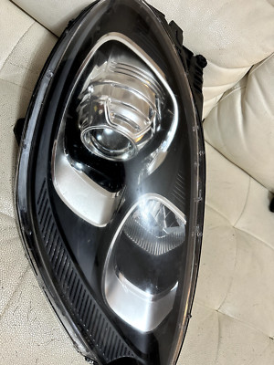 2015 2016 2017 2018 Porsche Macan Headlight Left LH Driver OEM Xenon ...