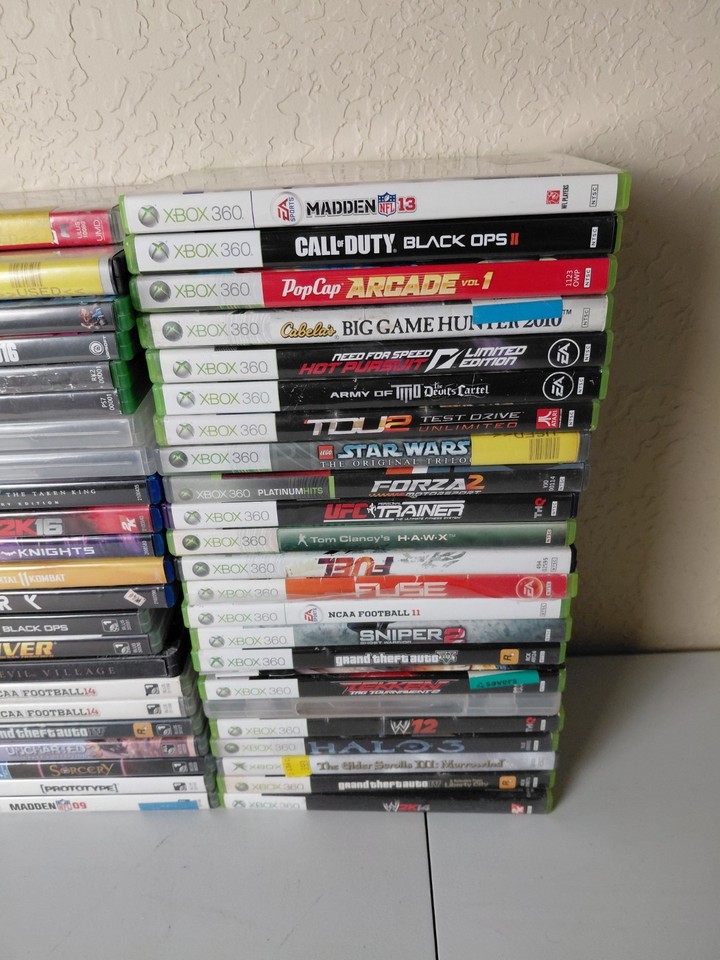 Lot of 70 Empty Game Cases PS2, PS3, PS4, Xbox, Xbox 360, Xbox One, Wii ...