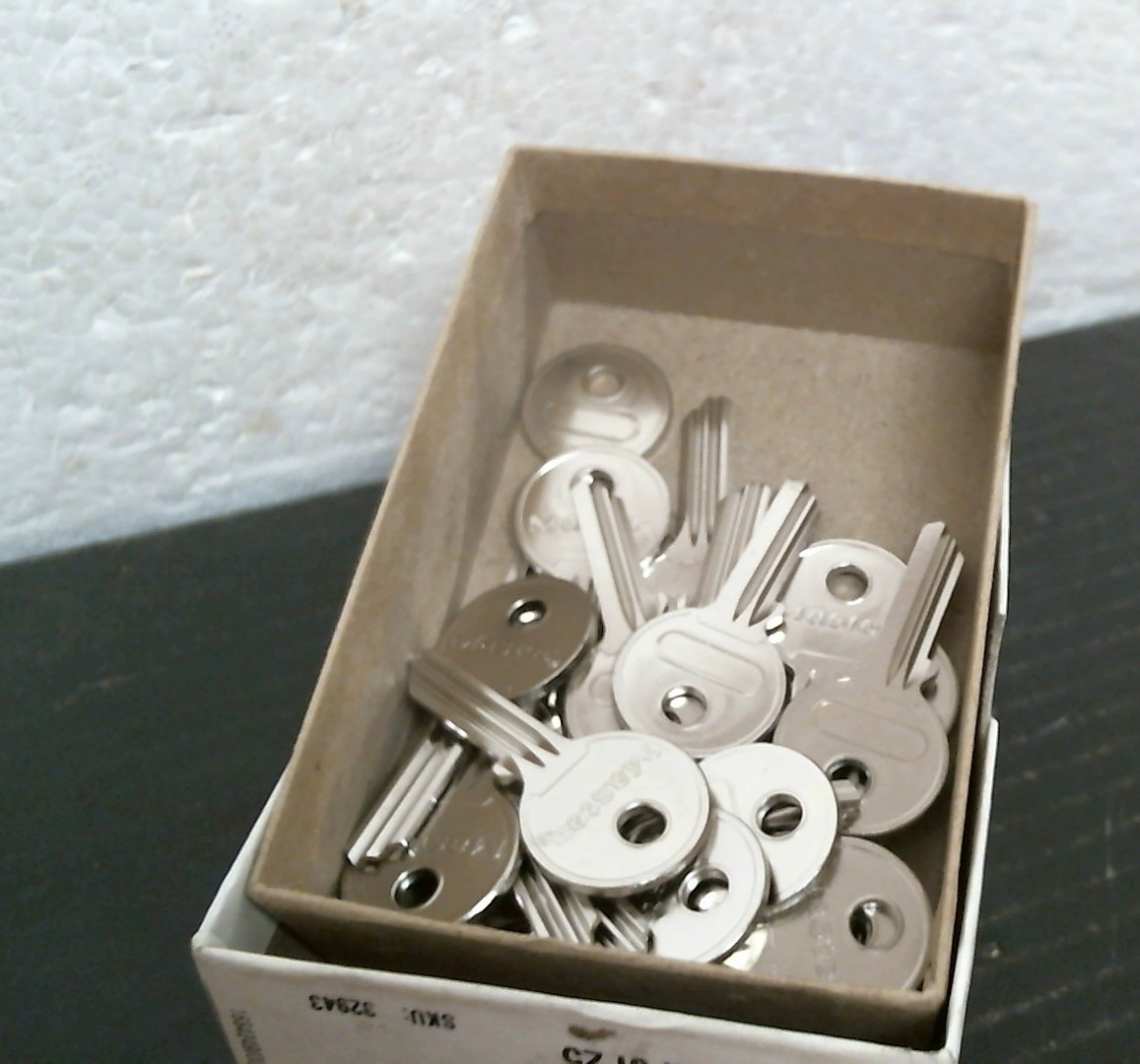 Master Lock Key Blanks Box Of 25 K 8109 (K8109) FS | eBay