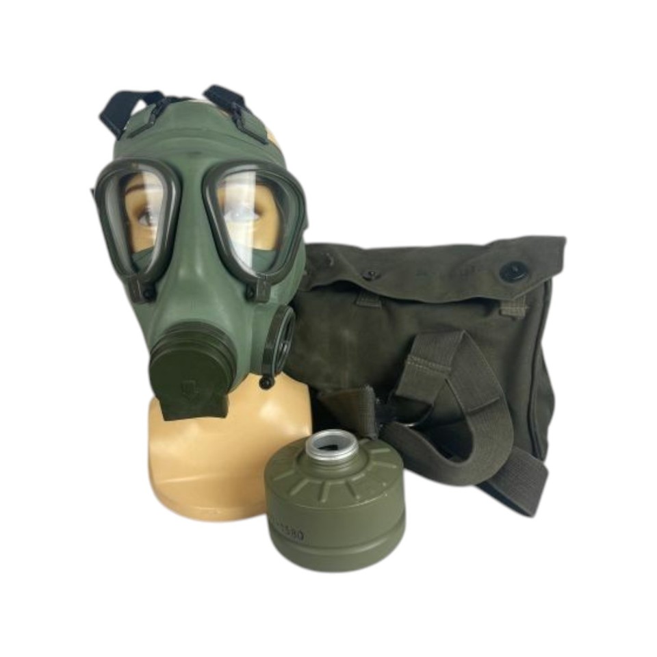 Yugoslav People's Army M2 Gas Mask In Sealed Packaging W/Bag | eBay