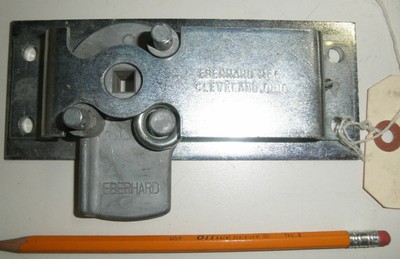 FMTV Door Latch Assembly NSN 2540-01-531-5133 Eberhard 5647-50X or ...