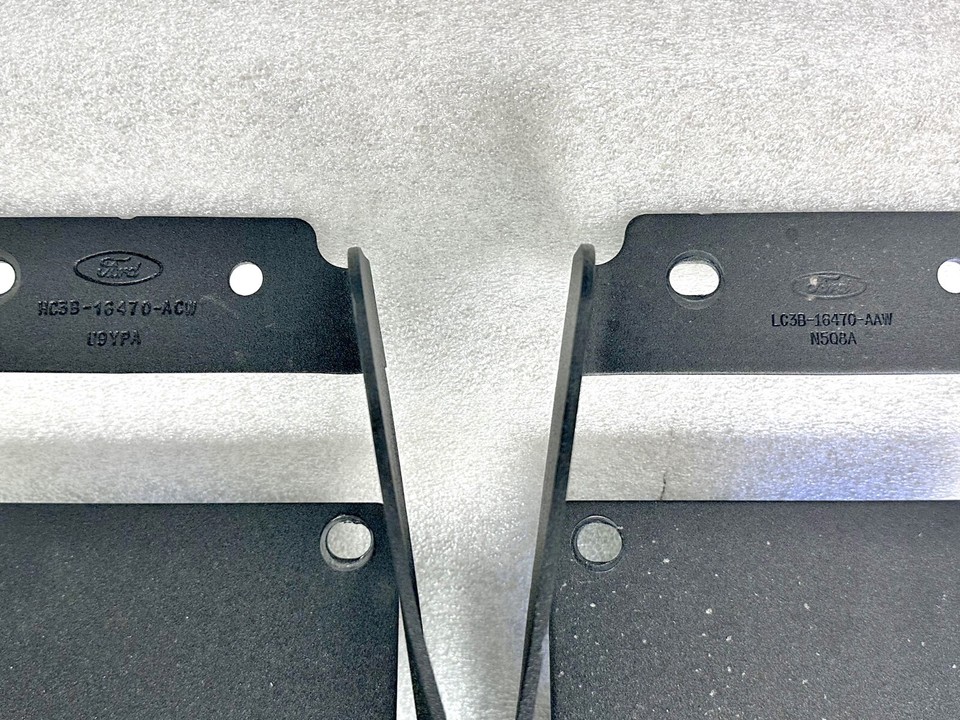 NEW TAKEOFF OEM FORD SUPER DUTY F250 F350 RUNNING BOARD BRACKET 2017 ...