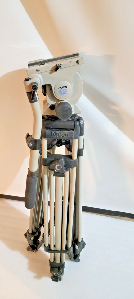 Vinten Vision 12 Head , With Stand Vinten Professional Tripod | eBay