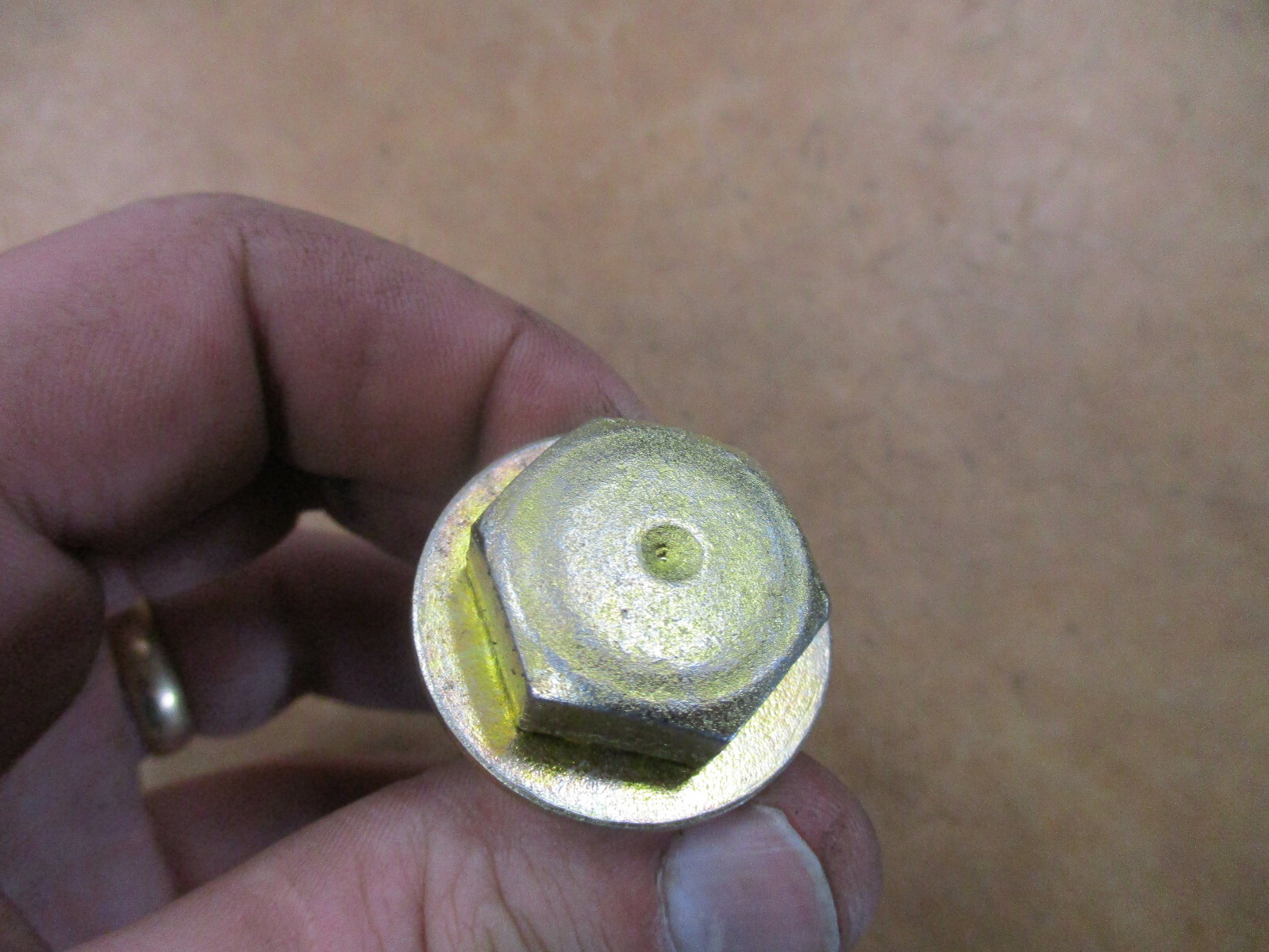 HOLDEN LOWER SHOCKER SHOCK BOLT HQ HJ HX HZ WB REAR DIFF SADDLE PLATE ...