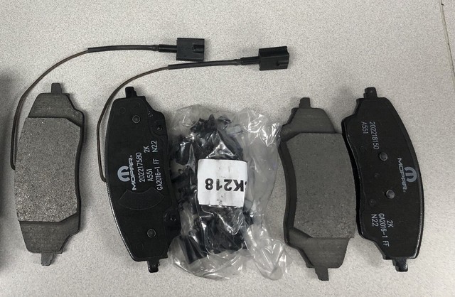 Mopar 68603420AA Disc Pads and Brake Shoes - Disc Brake Pad Set, Rear ...