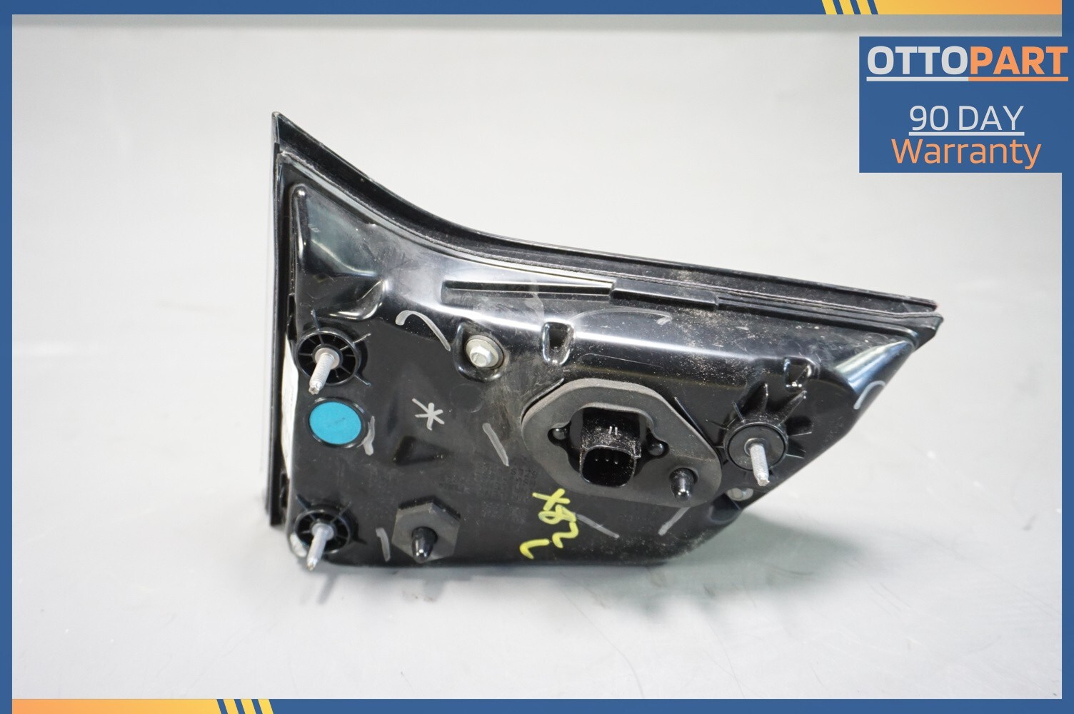 2016-2020 TESLA Model X Rear Left Inner Trunk Lid Gate Tail Light ...