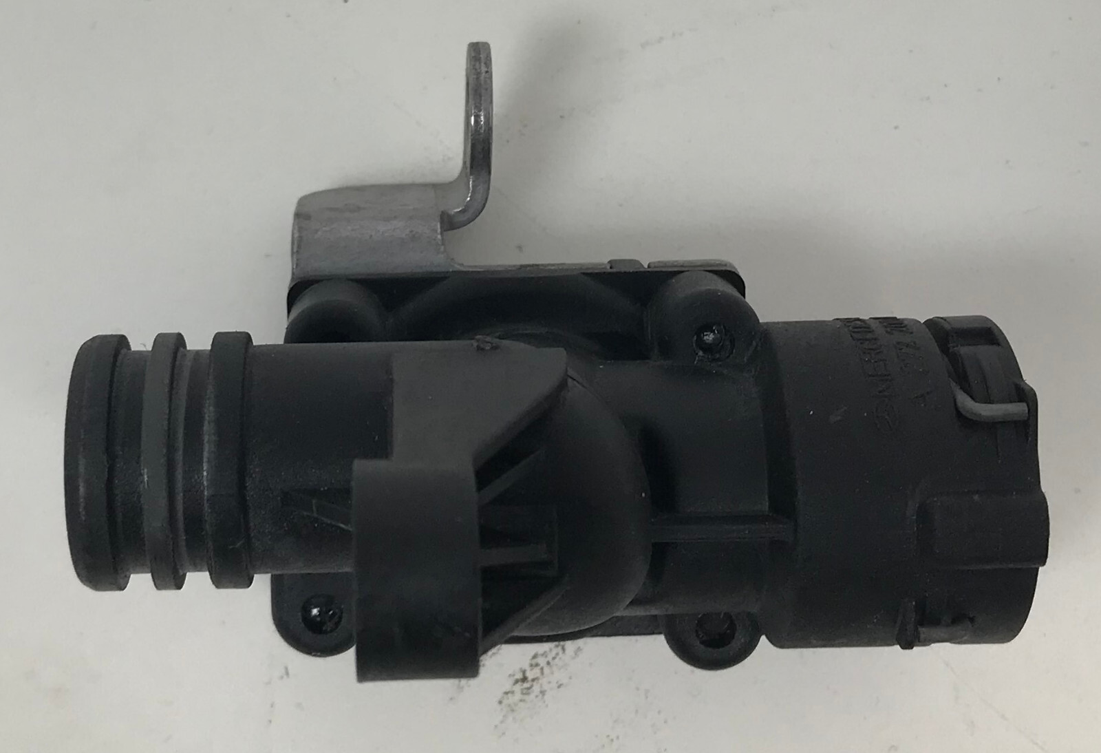 Mercedes-Benz Anschlussstutzen A2722000054 M273 | eBay.de