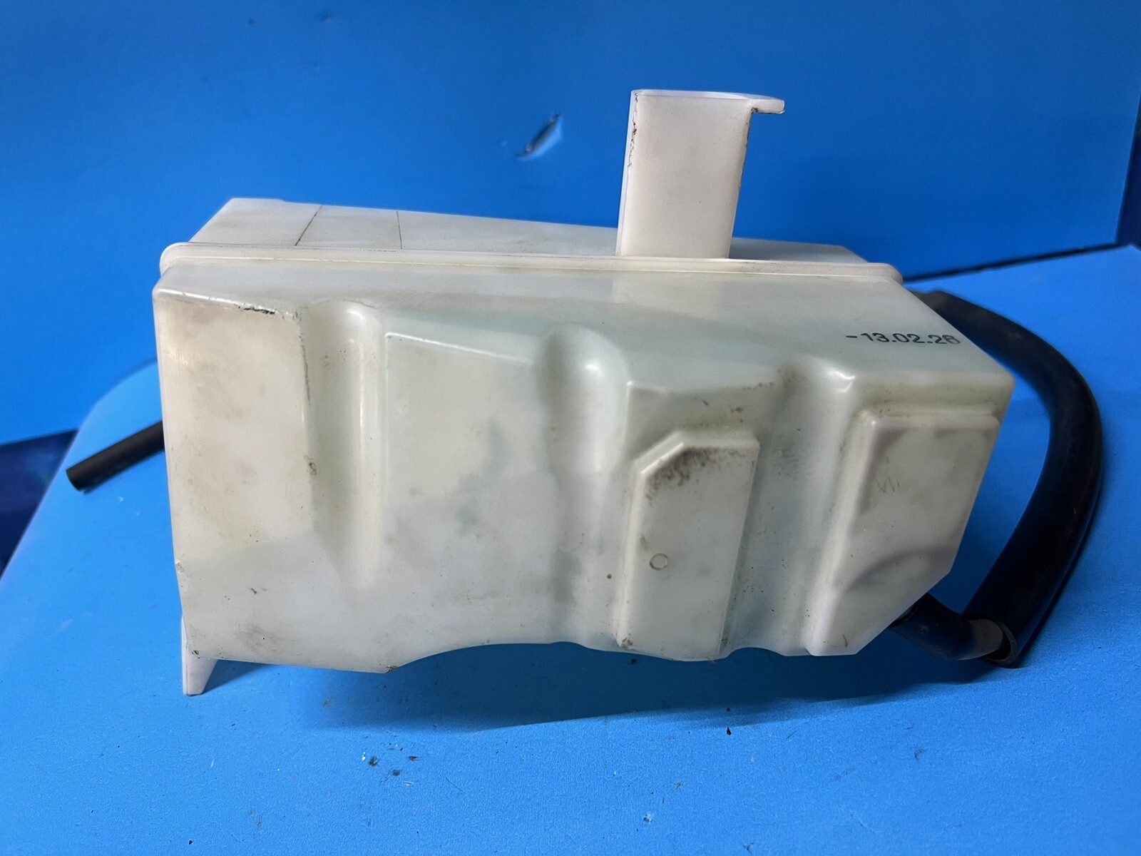 2008-2015 NISSAN ROGUE RADIATOR COOLANT RESERVOIR W/ CAP & HOSE OEM ...