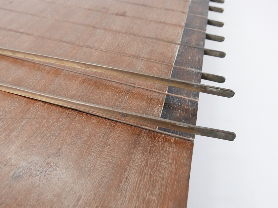 Vintage Shove Ha'penny Board Game Lifting Brass Lines Halfpenny + Coins ...