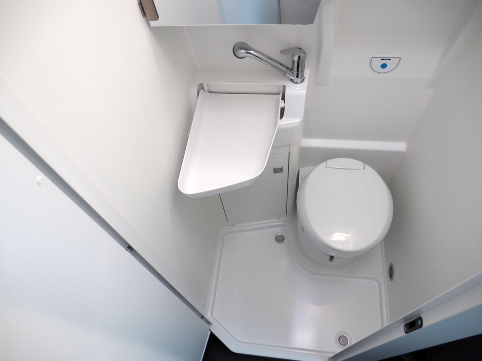 2323 VW Grand California on VW Crafter 3500 miles | eBay UK