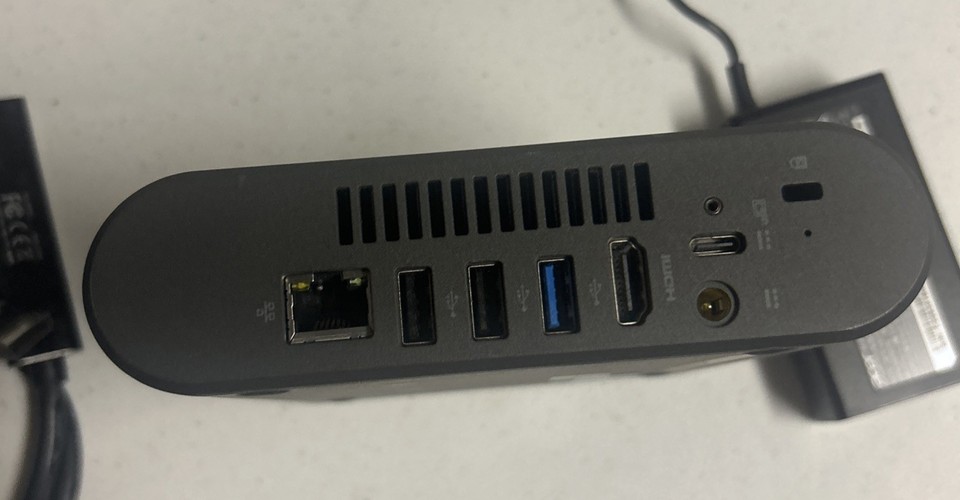 Acer Chromebox CXI3-4GKM Model D18Q1 Mini PC w/ Adapter & Cables ...