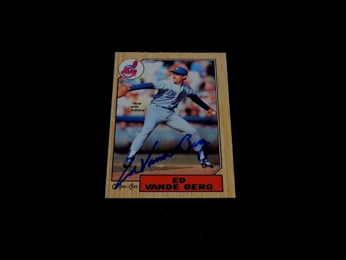 Ed Vande Berg Autographed 1987 OPC Baseball Card #34 Cleveland Indians ...