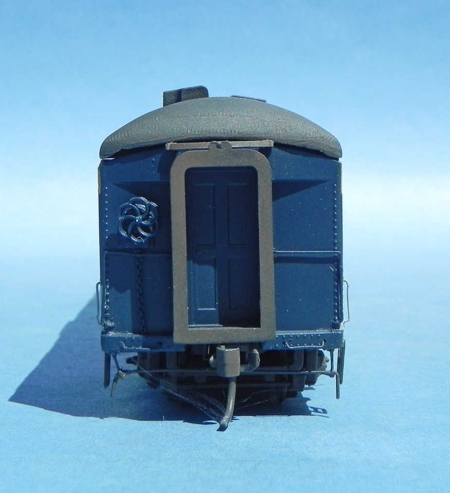C&O HO Arch Roof Baggage, NKP Car Sides With Bethlehem Roof, Custom Painted | eBay