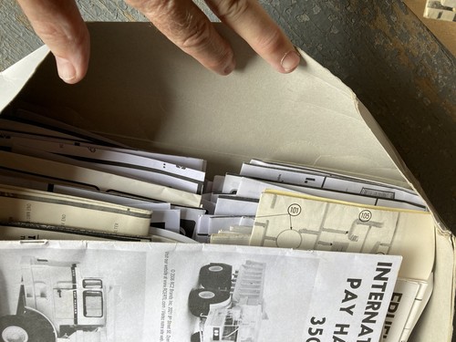 Lot of Nearly 40 Pounds of Original AMT + AMT/ERTL Model Truck Kit ...