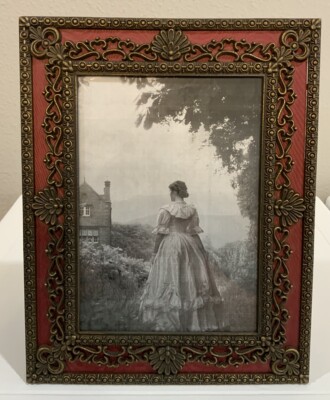 Picture Frames - Scroll Picture Frame