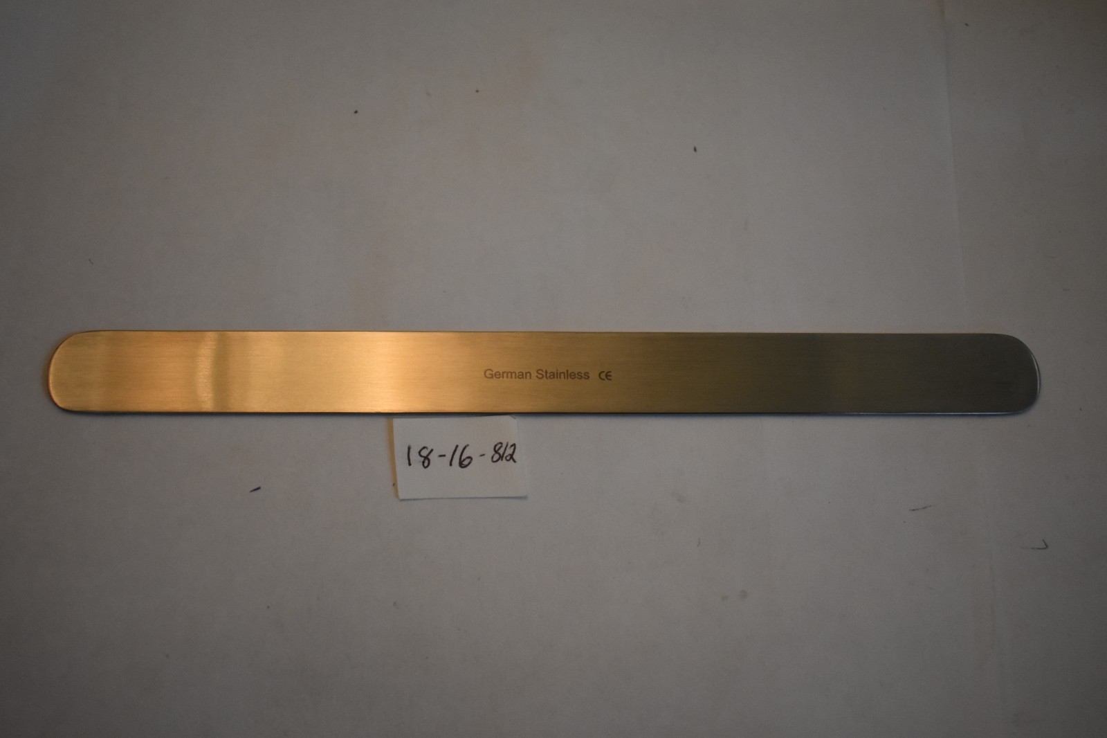 MDS1816812 KONIG 8" MALLEABLE SELF RETAINING RETRACTOR 12MM WIDE | eBay