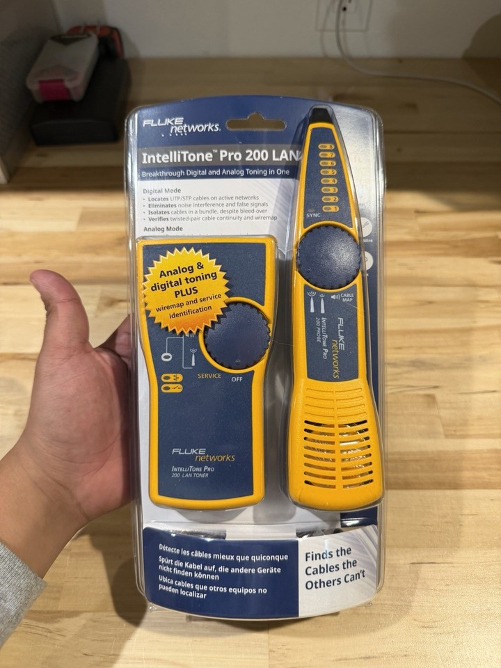 FLUKE NETWORKS INTELLITONE PRO 200 LAN TONER & PROBE KIT MT-8200-60-KIT ...