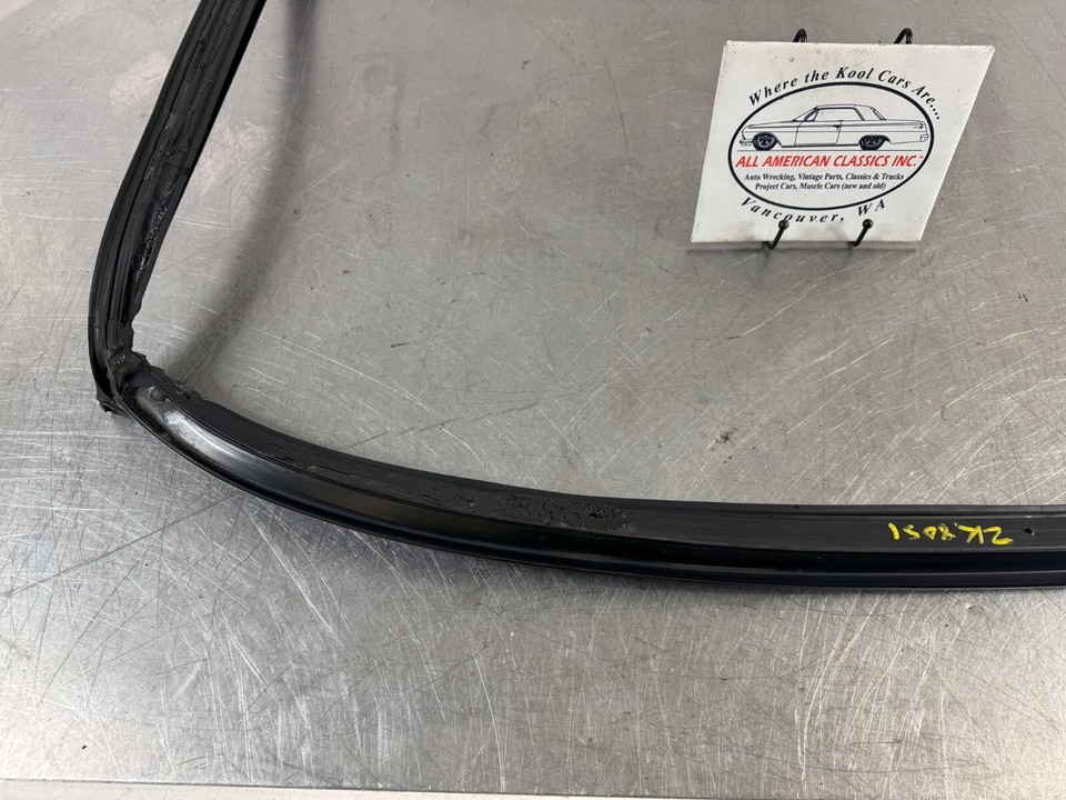 1997-04 C5 Corvette Windshield Weatherstrip Weather Strip Seal A-Pillar ...