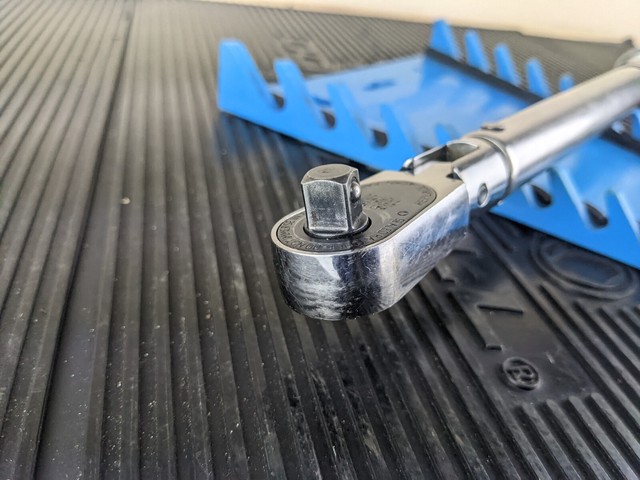 Snap-on 3/8" Drive 5 - 75 FT LB Flex Head Torque Wrench QD2FR75B Sept ...