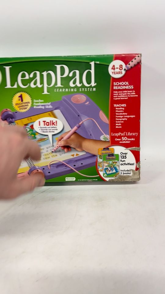 LeapFrog LeapPad Learning System - Pink with 2 Books - Quantum Pad ...