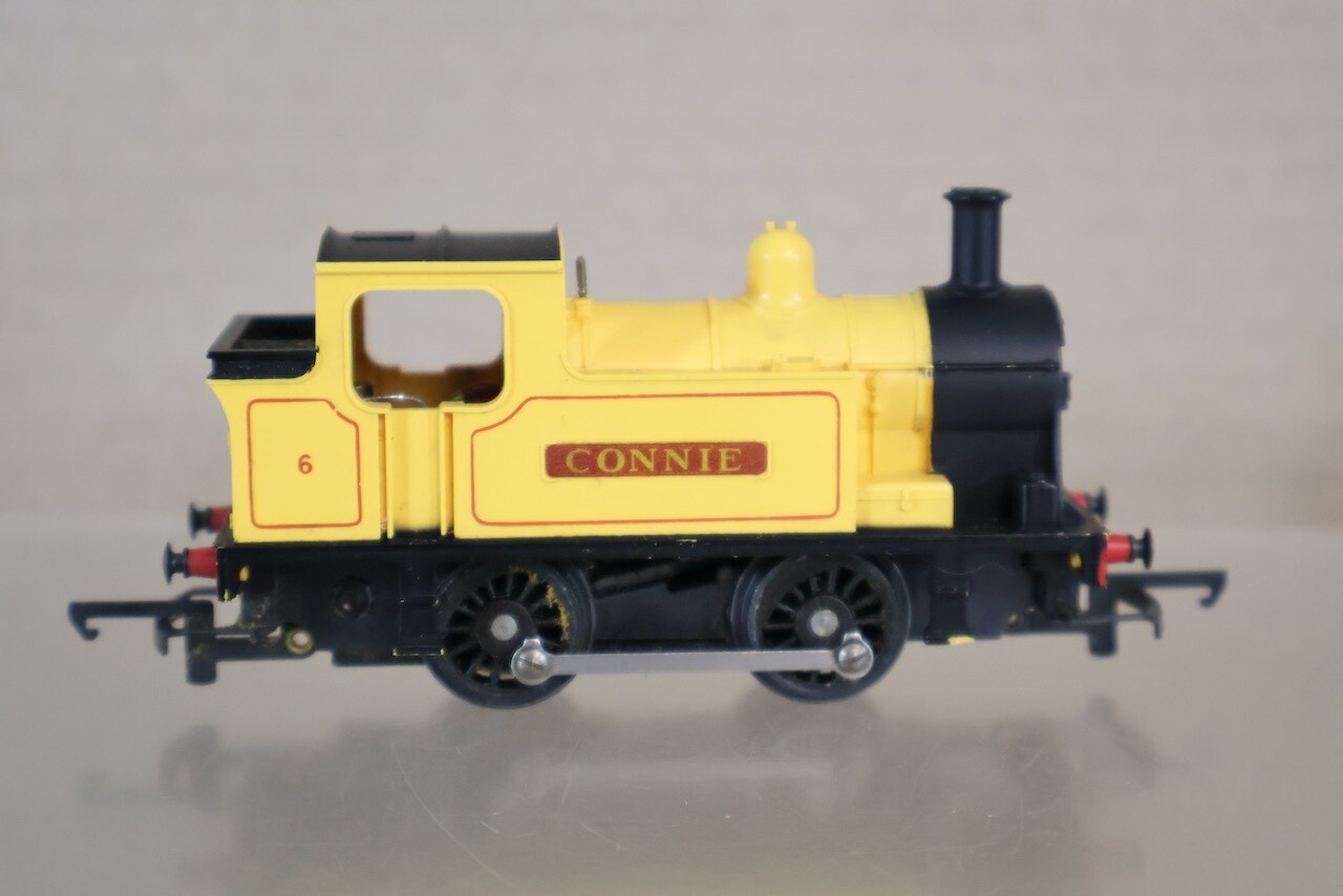 Triang Hornby R355Y BR Yellow 0-4-0 Industrial Tank Locomotive 6 Connie ...