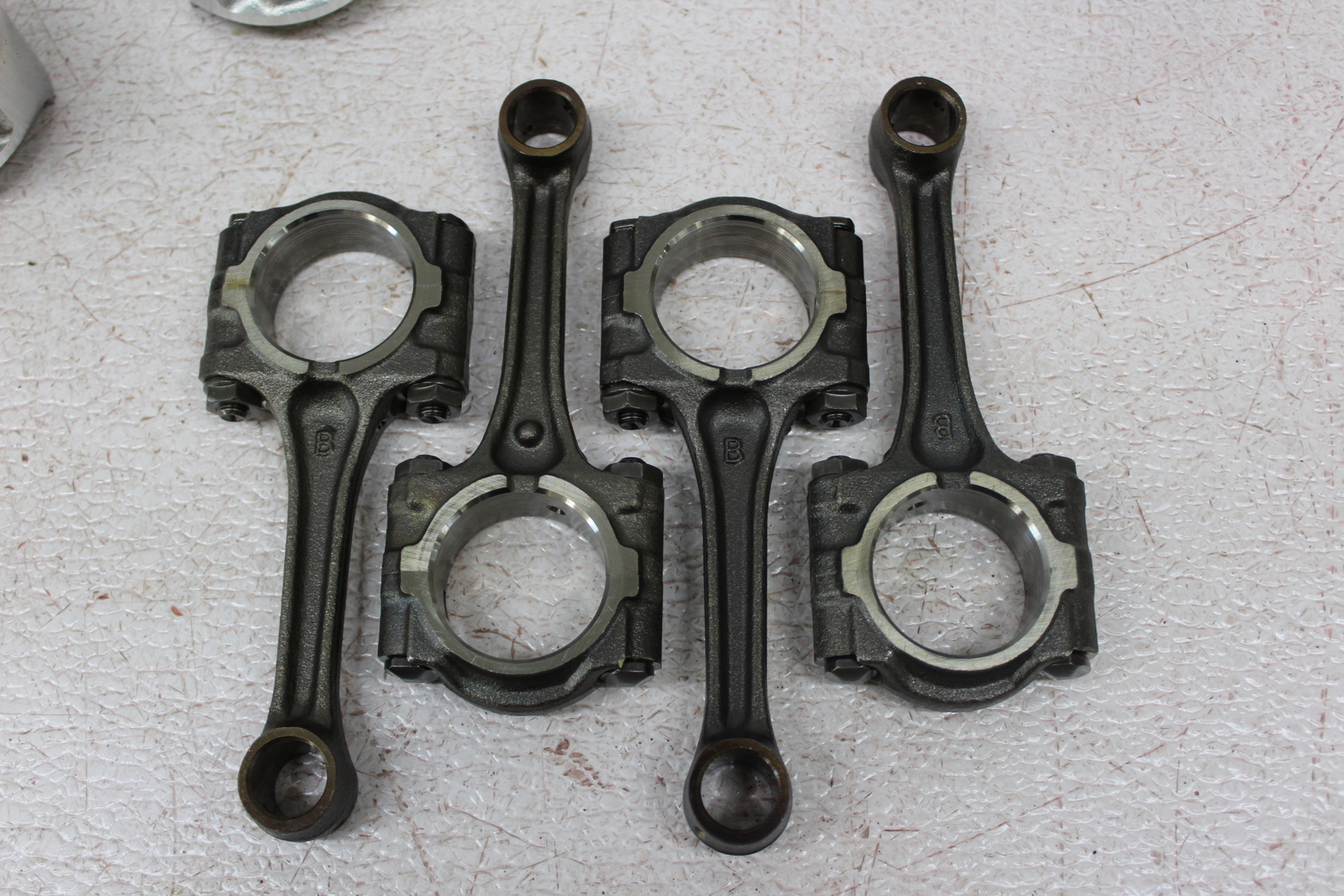 1992 YAMAHA XJ600S SECA II ENGINE MOTOR BLOCK PISTON RODS | eBay