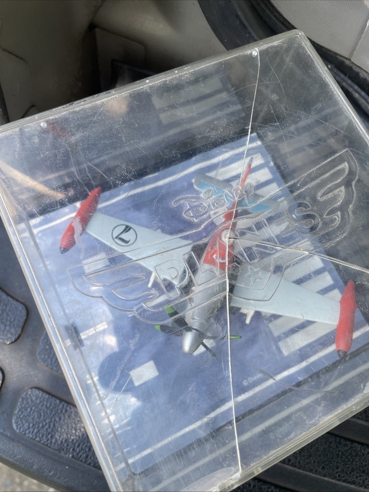 Disney Planes TURBO DUSTY in Collectors Case New/cracked Item Is Mint ...