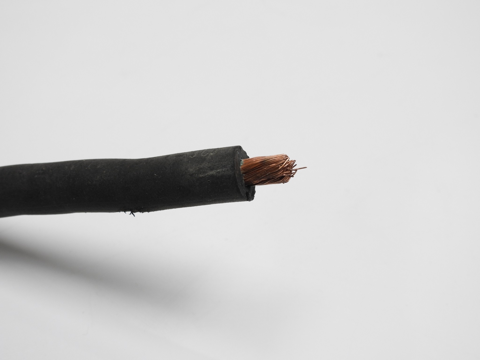 100ft Carol 1 Conductor 6 AWG Stranded Cable Portable Cord (UL) 600V ...