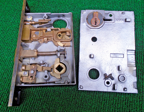 RHC #1600 MORTISE LOCK w/CYLINDER & KEYS: 2 3/4" BS, 7 3/4" FACE NICE ...