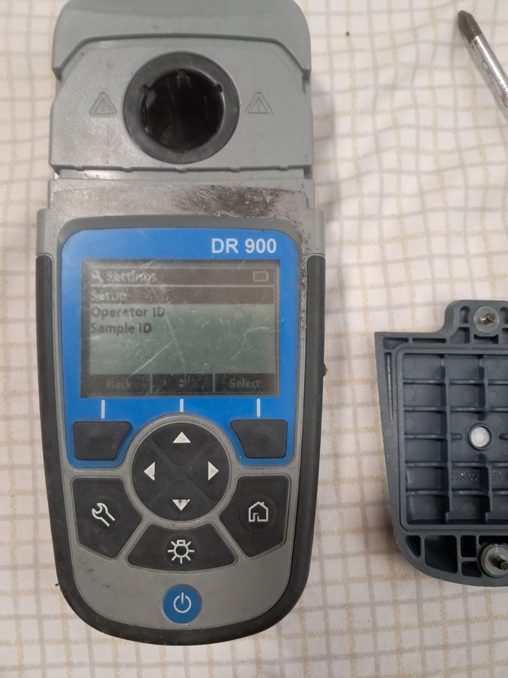 hach dr900 multiparameter portable colorimeter | eBay
