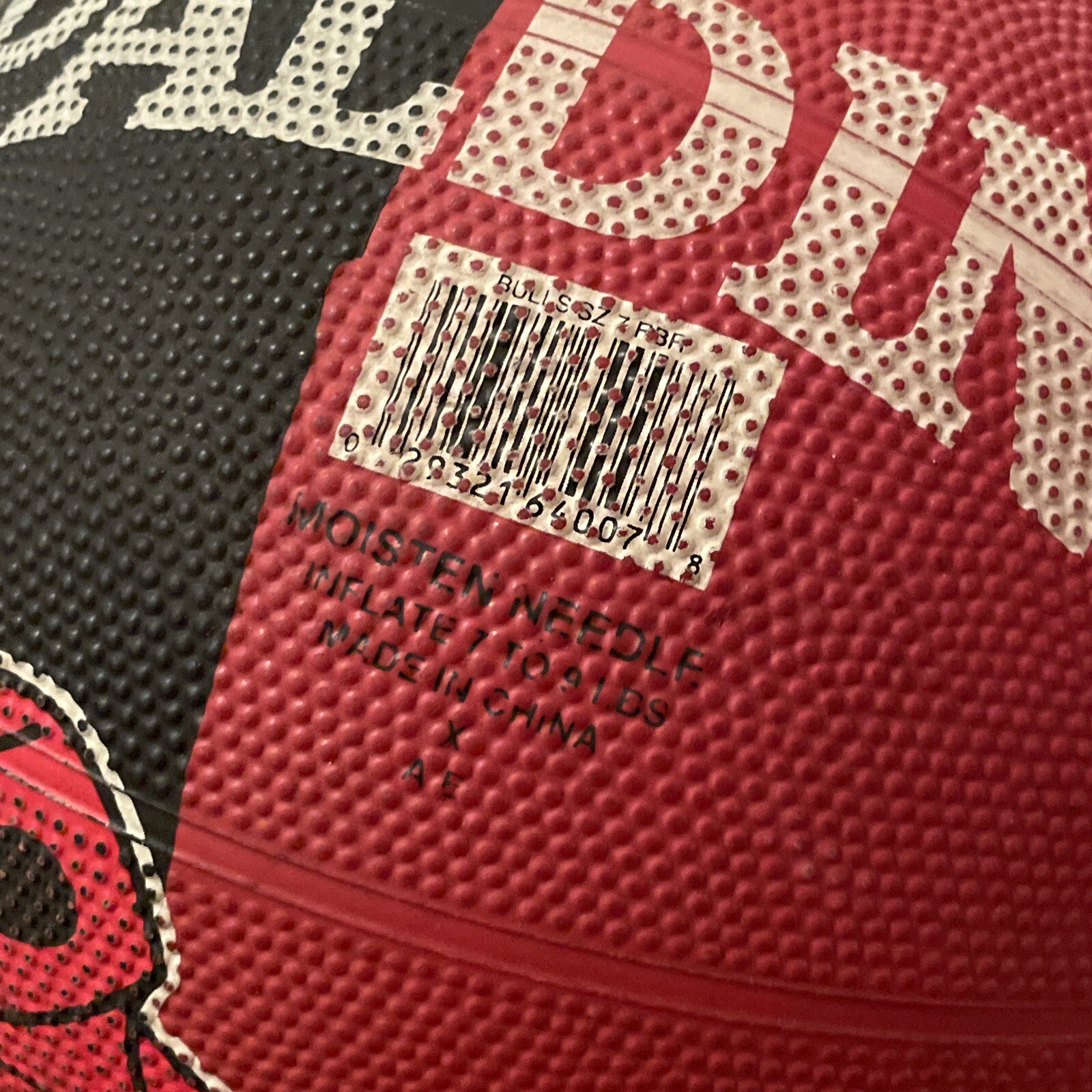 Spalding NBA Chicago Bulls Courtside Outdoor Rubber Basketball 90s ...