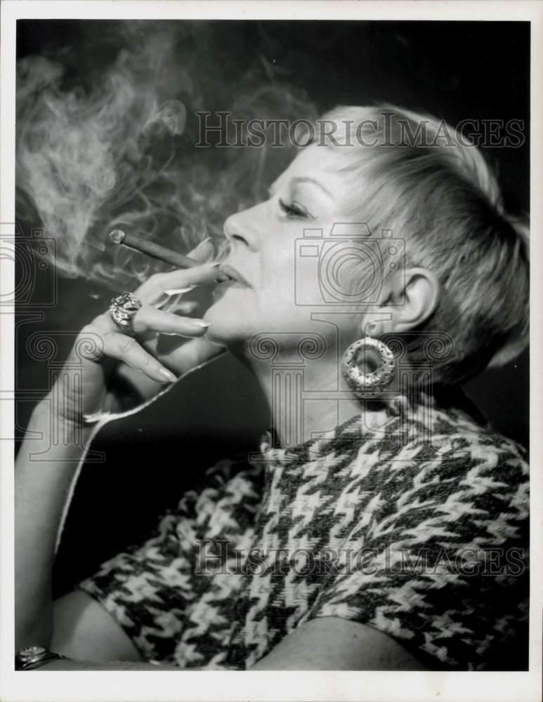 Claire Trevor Oscar Profile #252: Claire Trevor – Cinema Sight By
