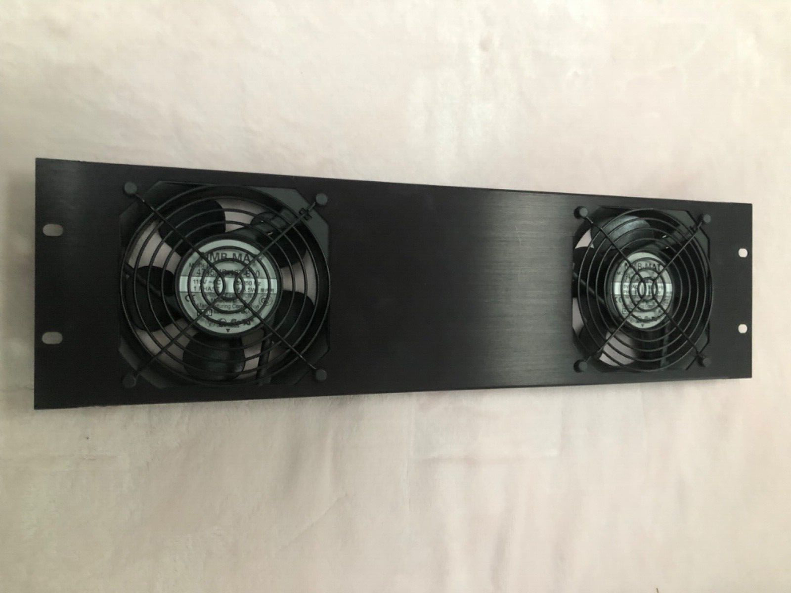 Middle Atlantic, (2)QFAN 4-1/2, NMB-MAT. 4715MS-12T- B10-A00 on EB3 ...