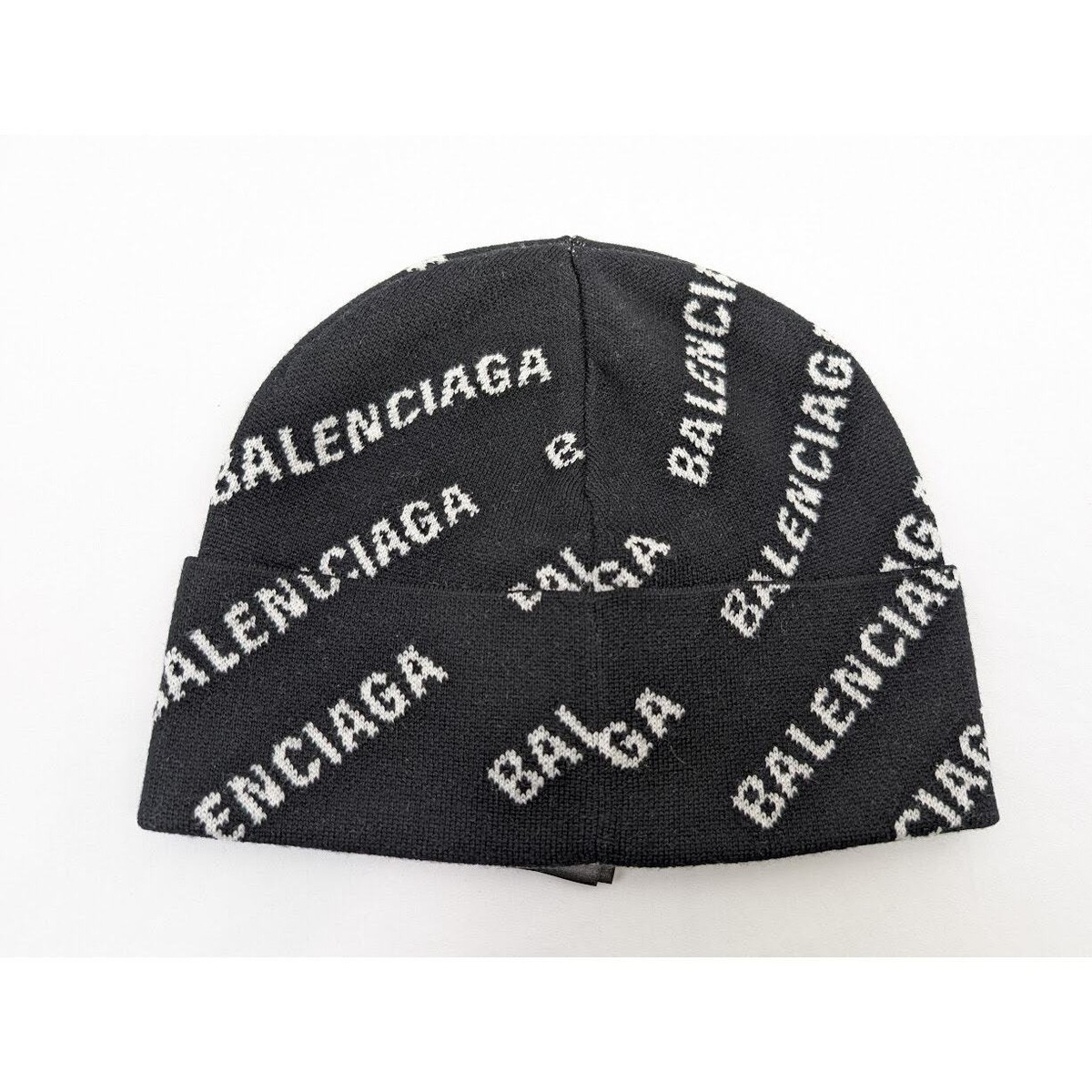 Balenciaga Q:2 / Logo Beanie (Cap/Hat) in Black BNWT OS | eBay Balenciaga Q:2 / Logo Beanie (Cap/Hat) in Black BNWT OS | eBay