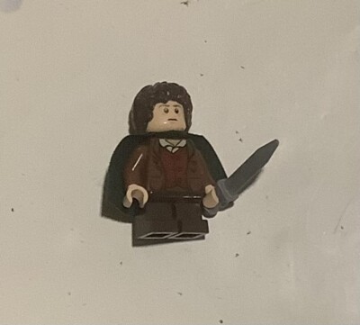 LEGO Frodo Baggins Minifigure Lotr Lord Rings Hobbit Attack Weathertop ...