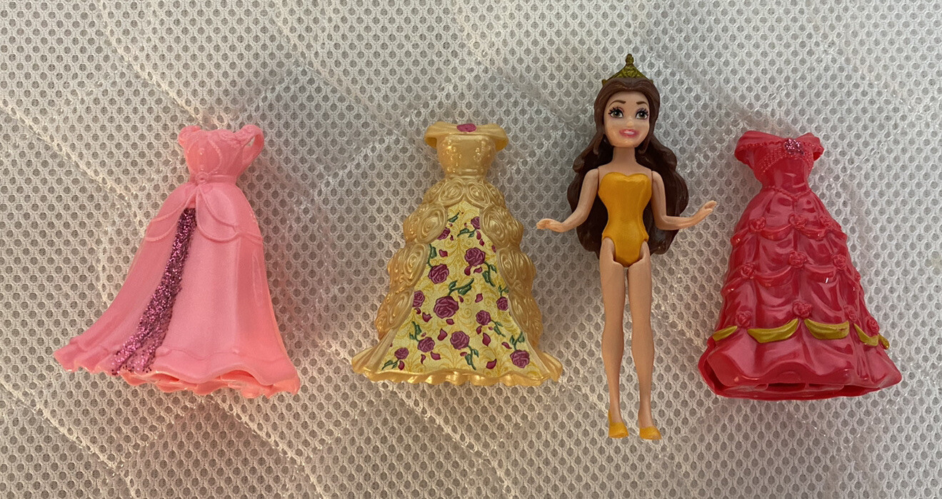 Disney Princess Magiclip Magic Clip Doll - Belle & 3 Dress Fashion ...