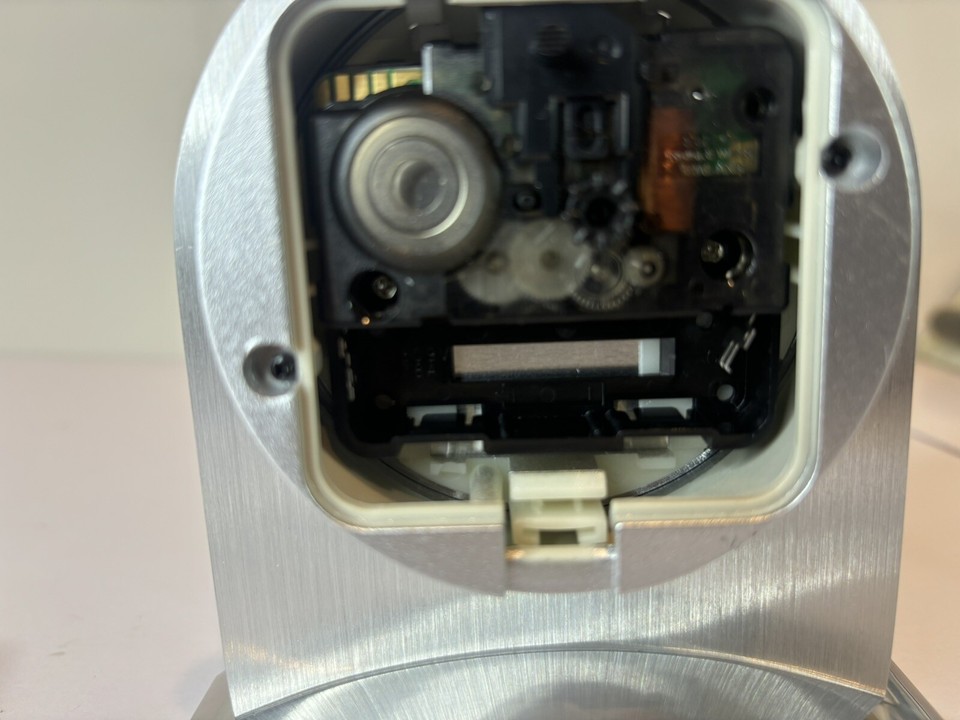 Seiko Westchester Executive Alarm Clock, Gray Analog, Quartz QHE163SLH ...