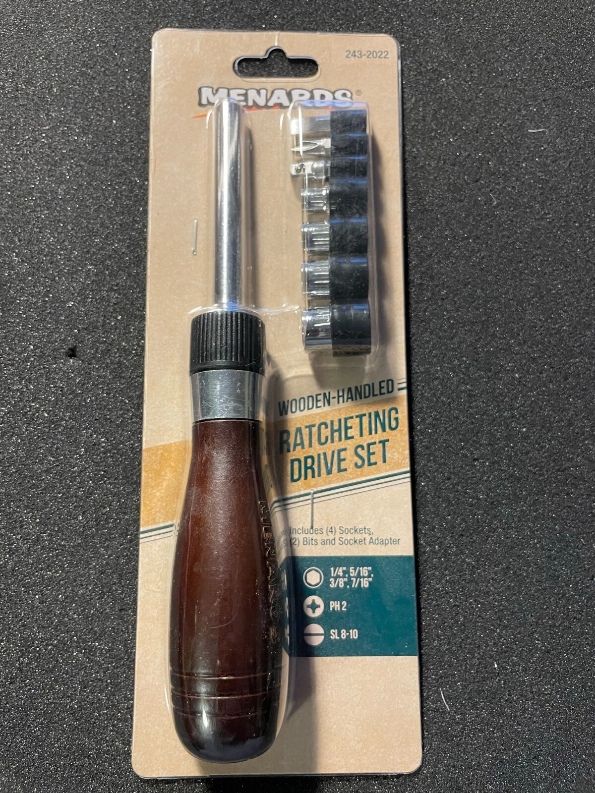 Menards Ratcheting Drive Set Wooden Handled 4 Sockets 2 Bits Socket ...