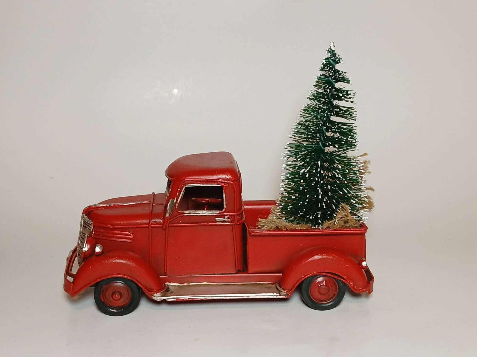 Metal Red Truck Hauling a Christmas Tree Rustic Farmhouse Country Decor ...