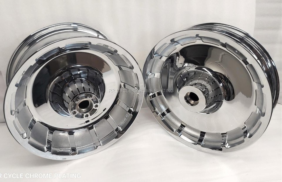 2018-2023 Harley-Davidson Fatboy Fat boy FLFBS Chrome Wheels ...